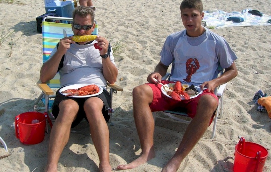 Bill Smith's Famous Clambakes - Martha's Vineyard Clambake Co.